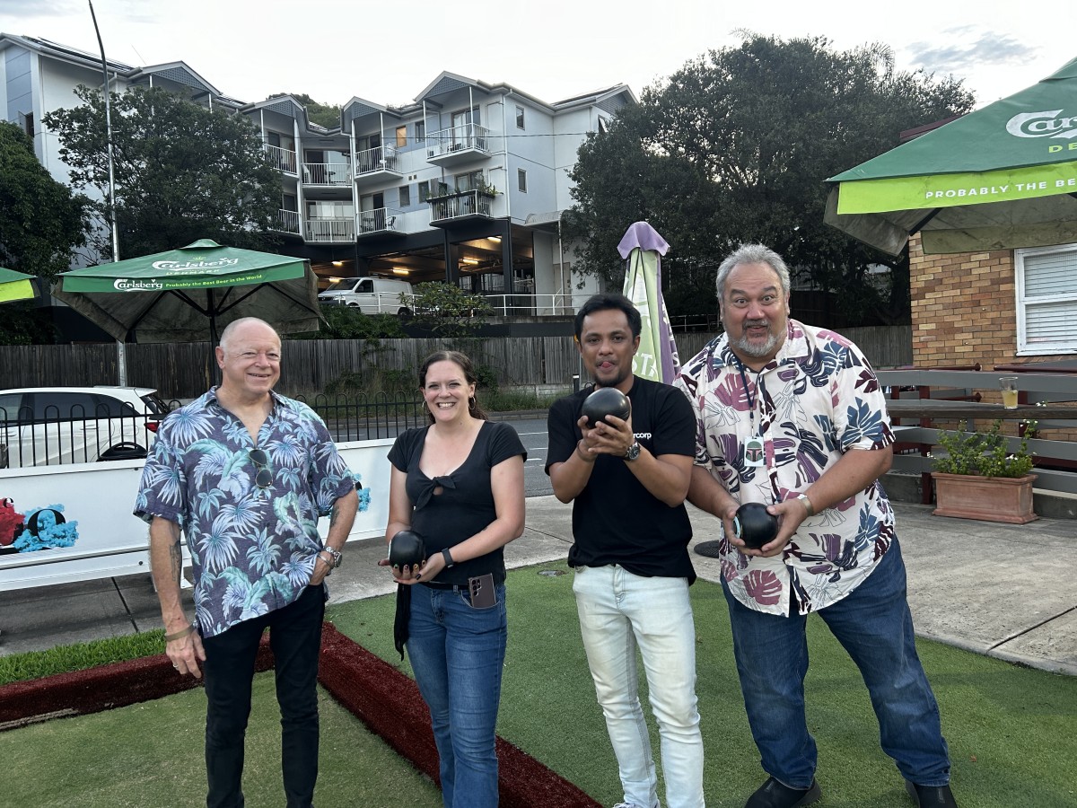ASGA Queensland Bowls Night a Great Success - Australian Sign and ...